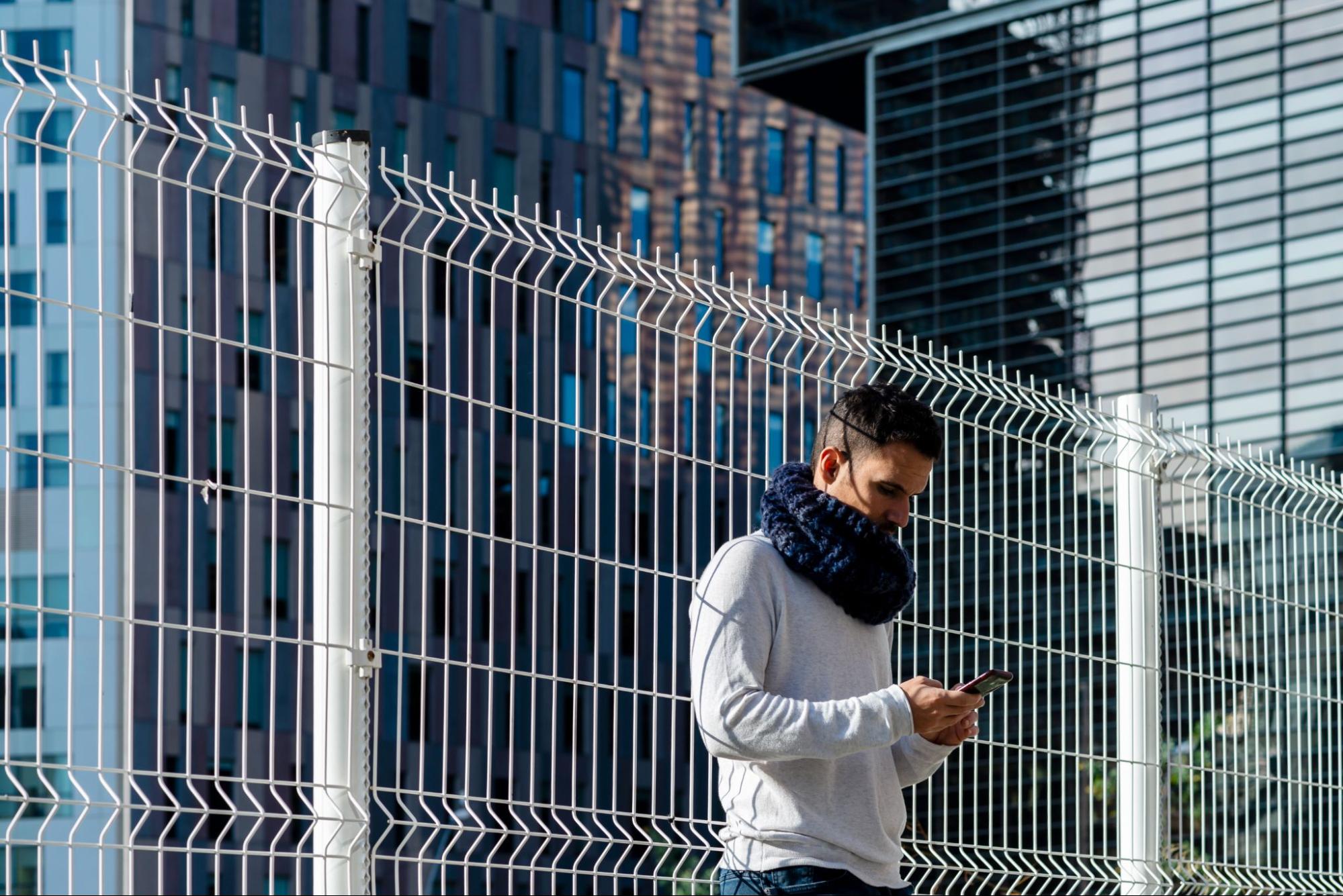 Innovative Commercial Fencing Designs - Saddleback